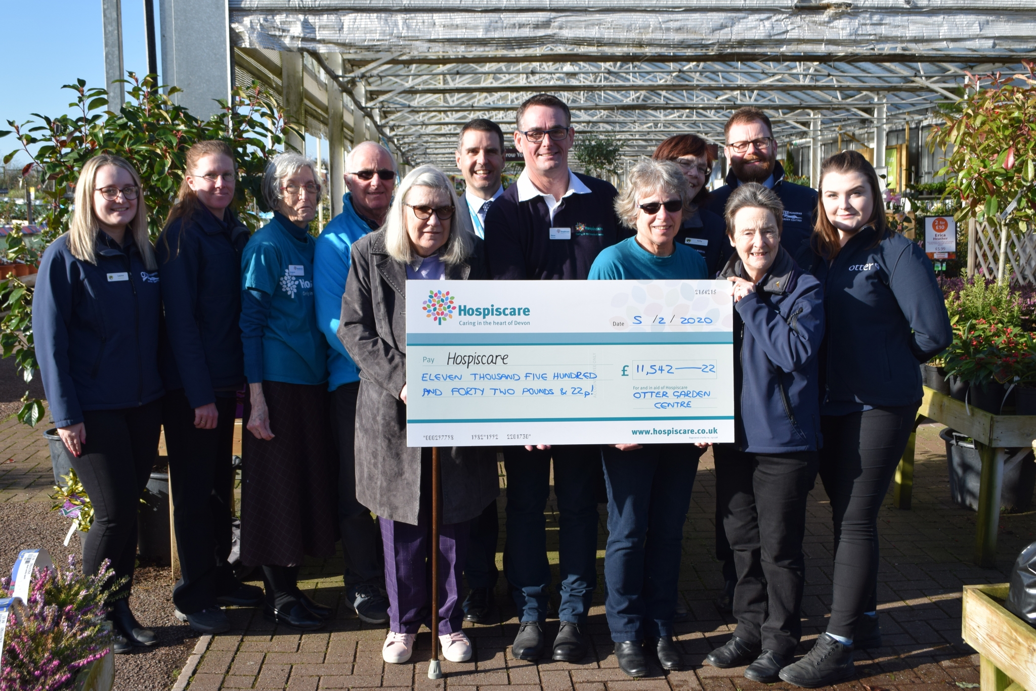 Fantastic fundraising for Hospiscare - Otter Garden Centres
