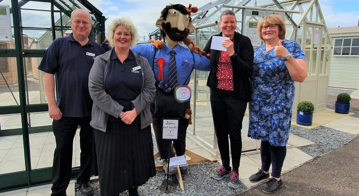 Scarecrow winner announced – and it’s all about otters! - Otter Garden ...